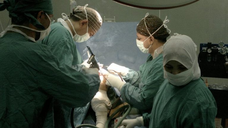 Medical Team at Qena University Hospital Re-attach a Child’s Hand after ...